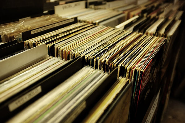 Vinyl Collecting Tips: How to Start Your Collection This Holiday Seaso ...